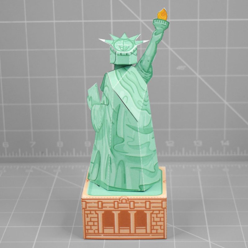 Lady Liberty – Fold Up Toys